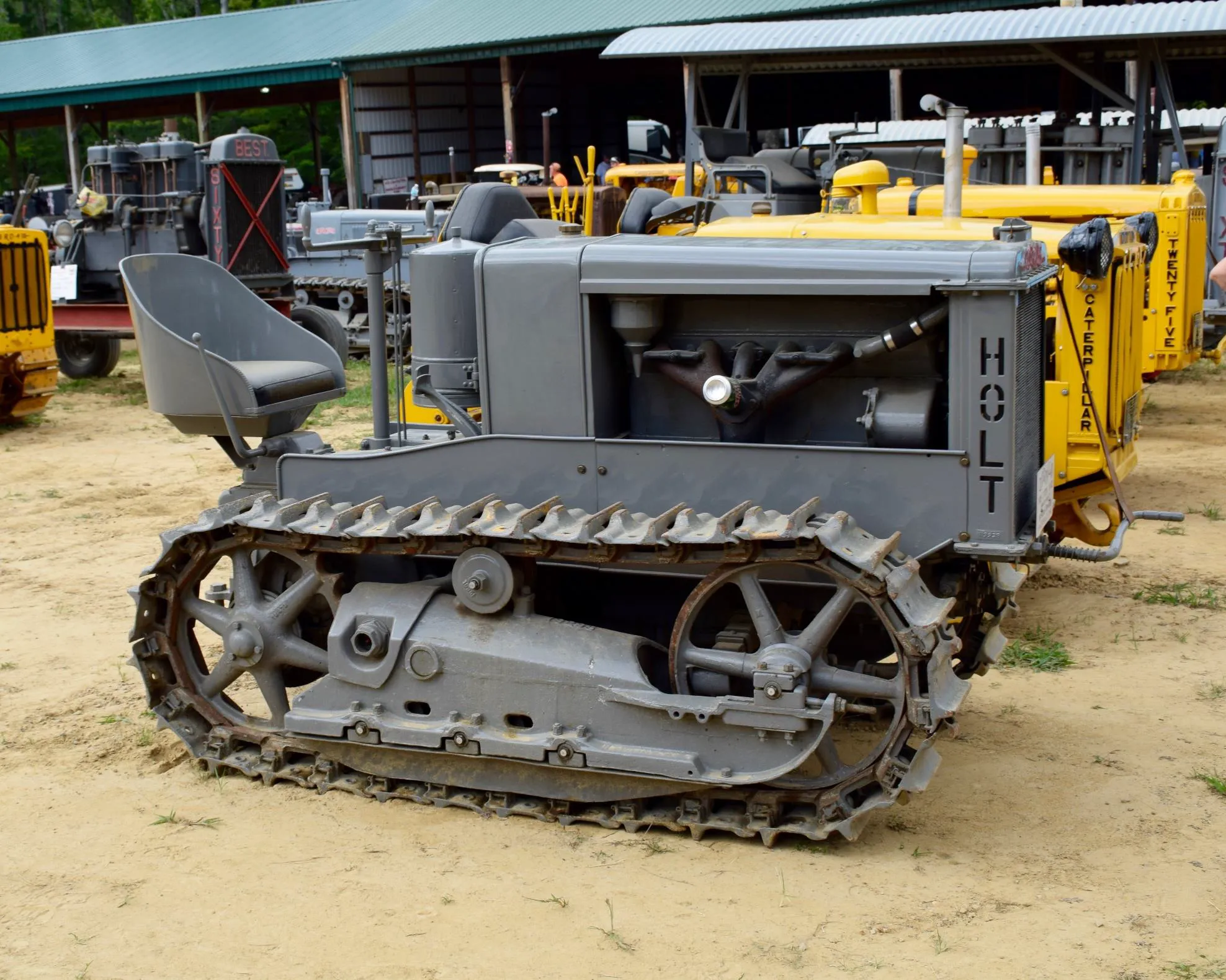 Caterpillar 2 Ton - ACMOC