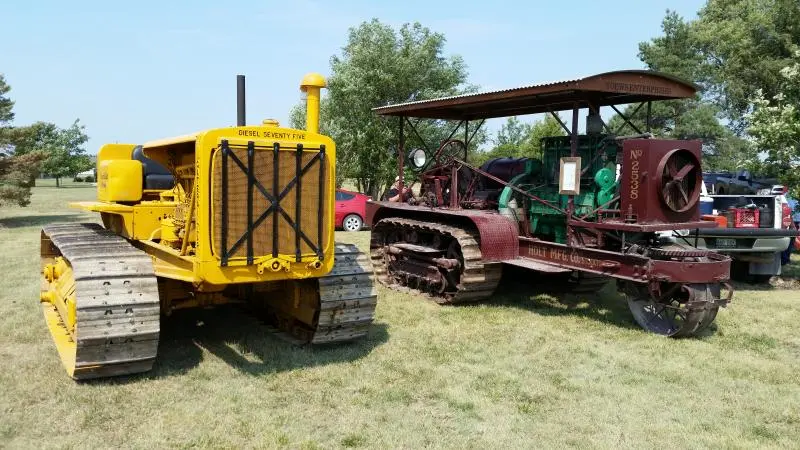 D75 and Holt 75 photos | Forum - ACMOC