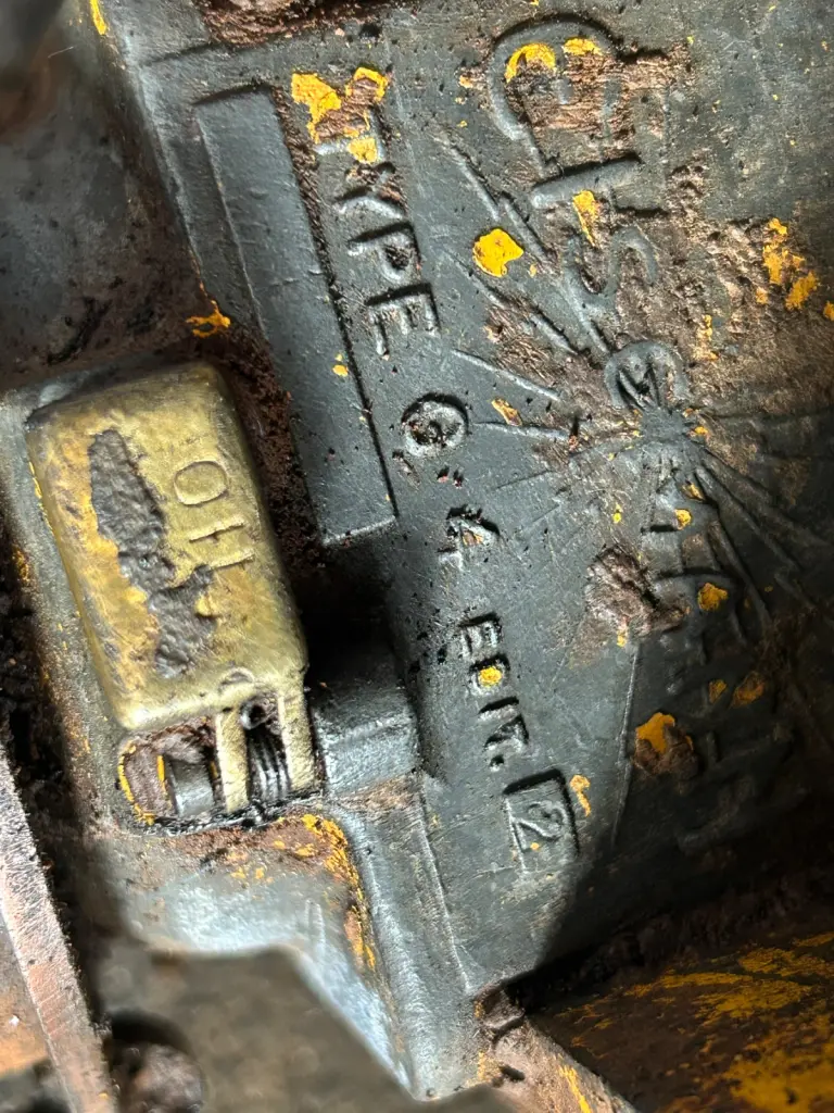 Cat fifteen magneto | Forum - ACMOC