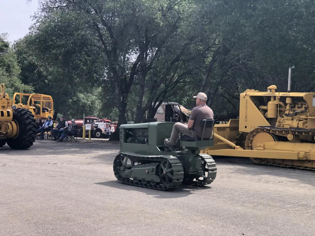 Veerkamp Family Museum/Parade | Forum - ACMOC