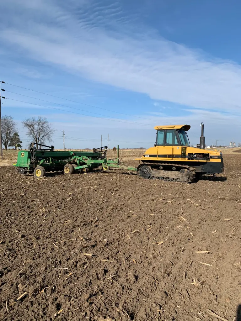 Cat AG6 and AG4 @ Missouri River Valley Steam Eng Show This Week ...