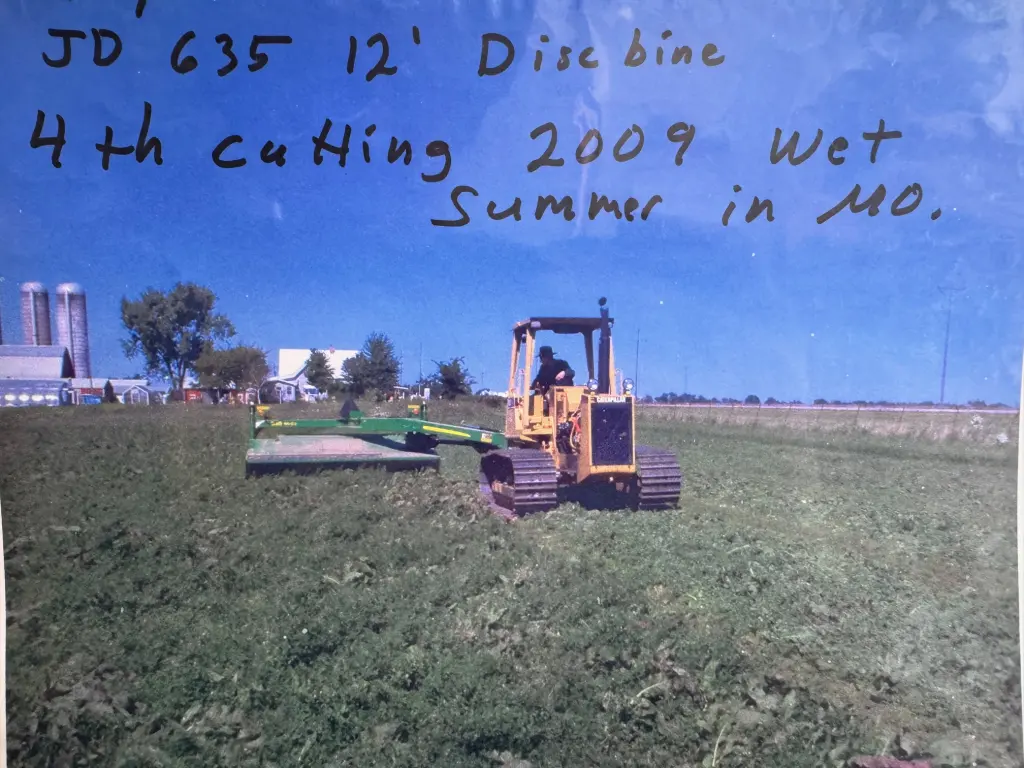 Cat AG6 and AG4 @ Missouri River Valley Steam Eng Show This Week ...