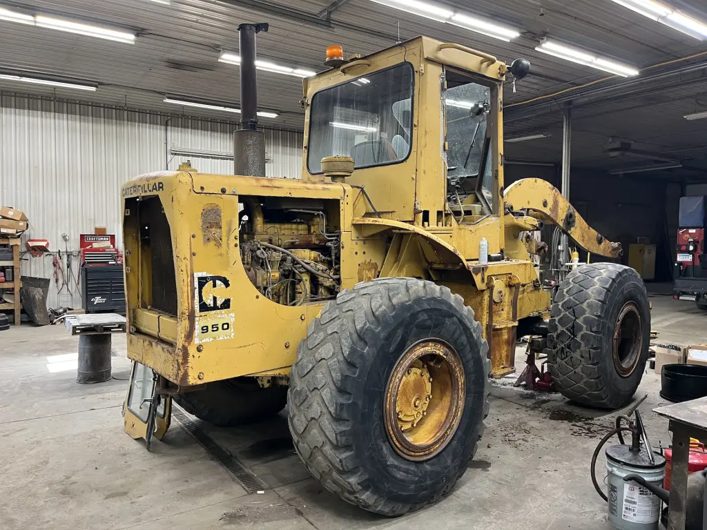 1979 Cat 950 Restoration | Forum - ACMOC