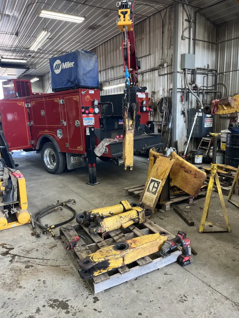 1979 Cat 950 Restoration | Forum - ACMOC